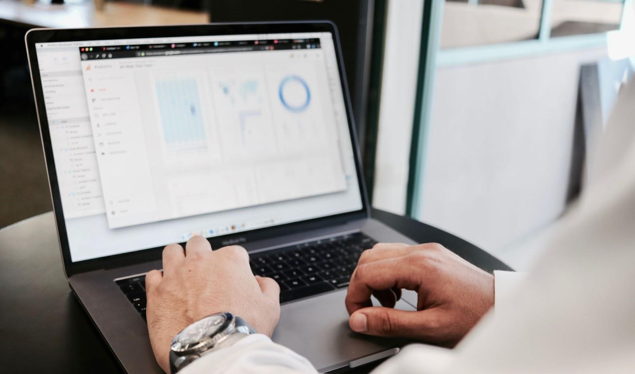 Complete A-to-Z Checklist for Starting an Online Business